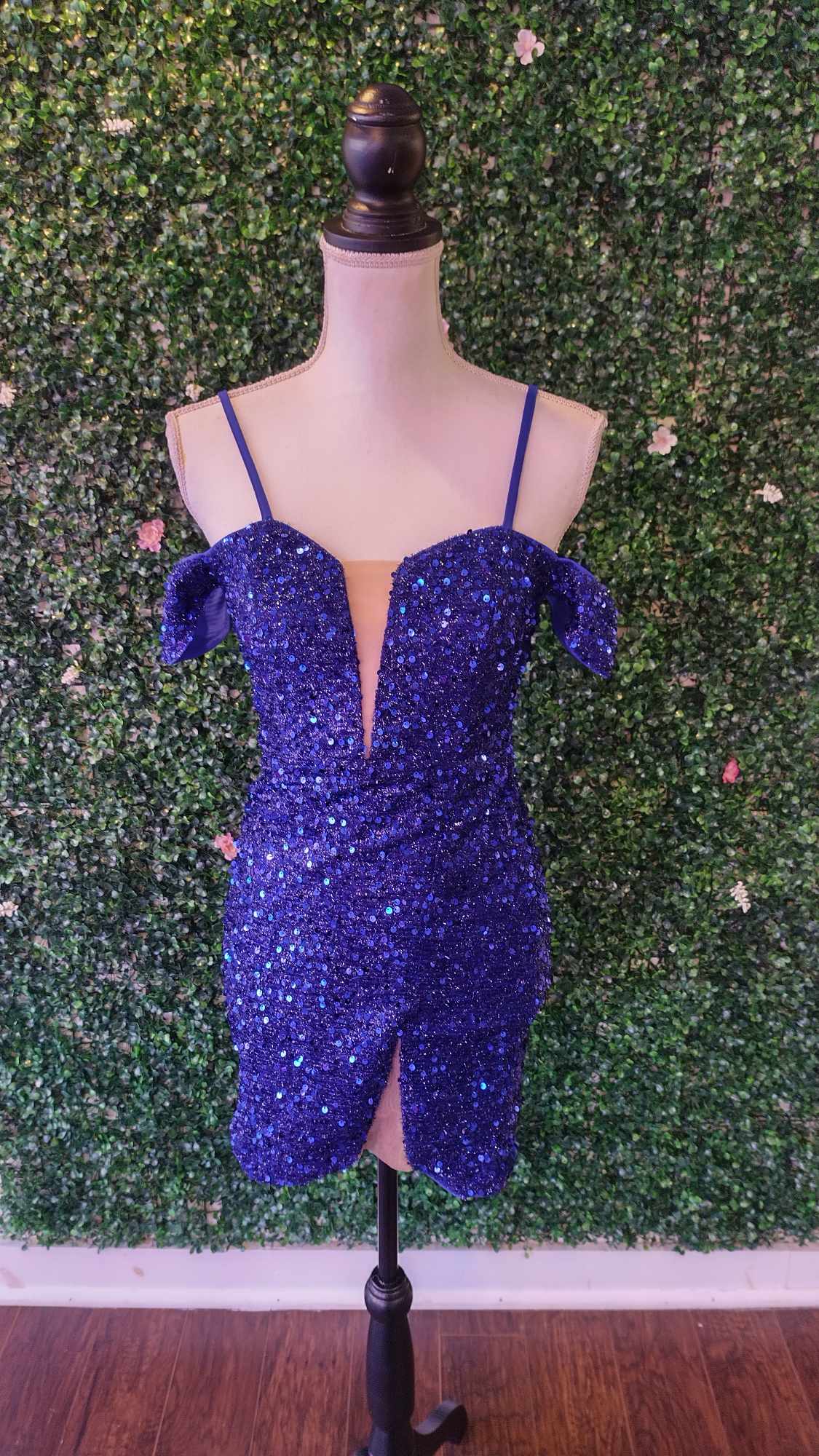 Royal blue off shoulder sequin hoco – My Store